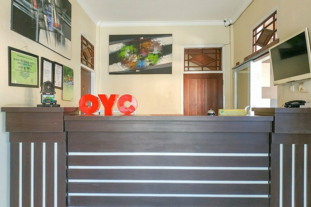 Otel Oyo 2191 Hotel Ganisfa, Mataram, foto