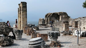 Grotte di Catullo e Museo Archeologico di Sirmione (Lombardy, Brescia, Sirmione), turistik yerler  Lombardiya'dan