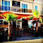 Hotel Restaurant L'Escale (Occitanie, Hérault, Arrondissement de Béziers, Agde, Place de la République, 6), otel