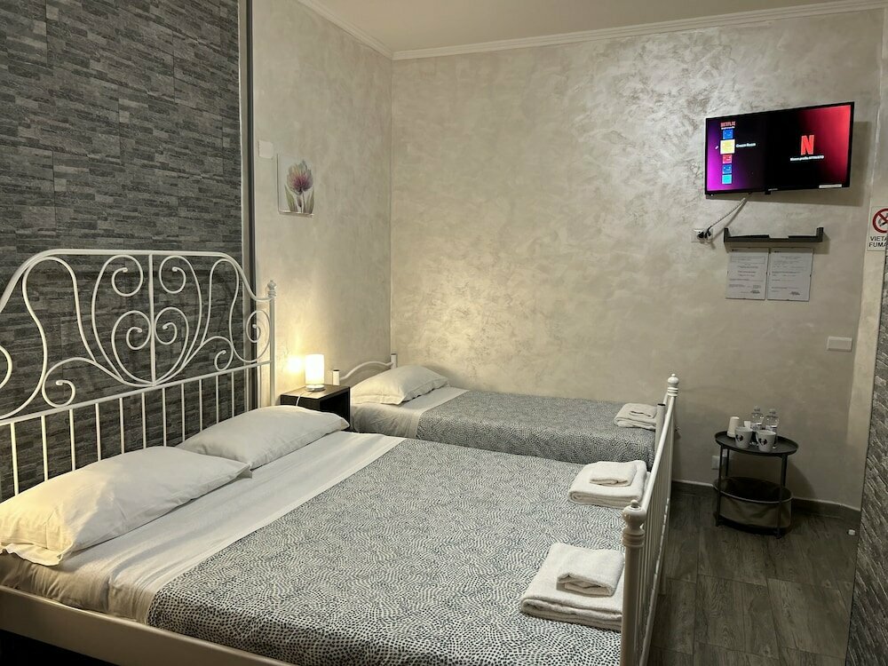 Otel Roomyitalia - Guest House Il Faraone, , foto
