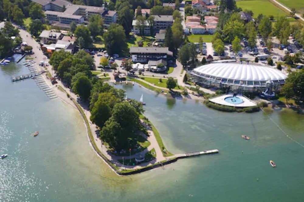 Otel Hotel Schlossblick Chiemsee, Bavyera, foto