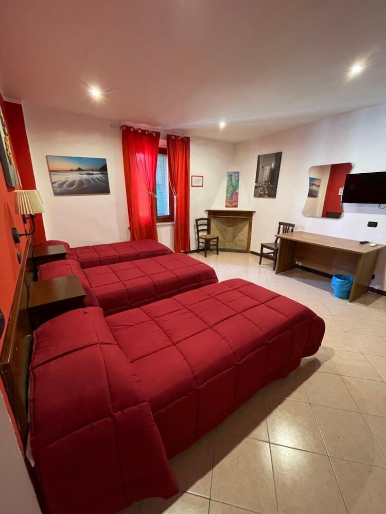 Otel Hotel Duca di Tromello, Lombardiya, foto