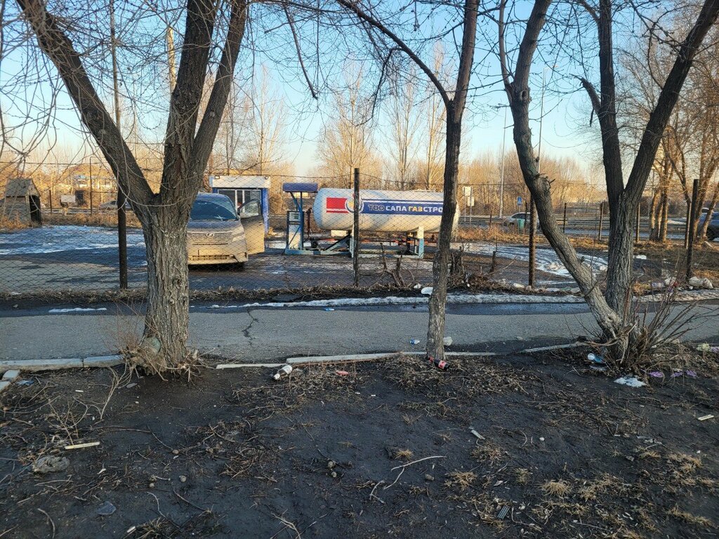 Otogaz dolum istasyonu Agfs, Semey, foto