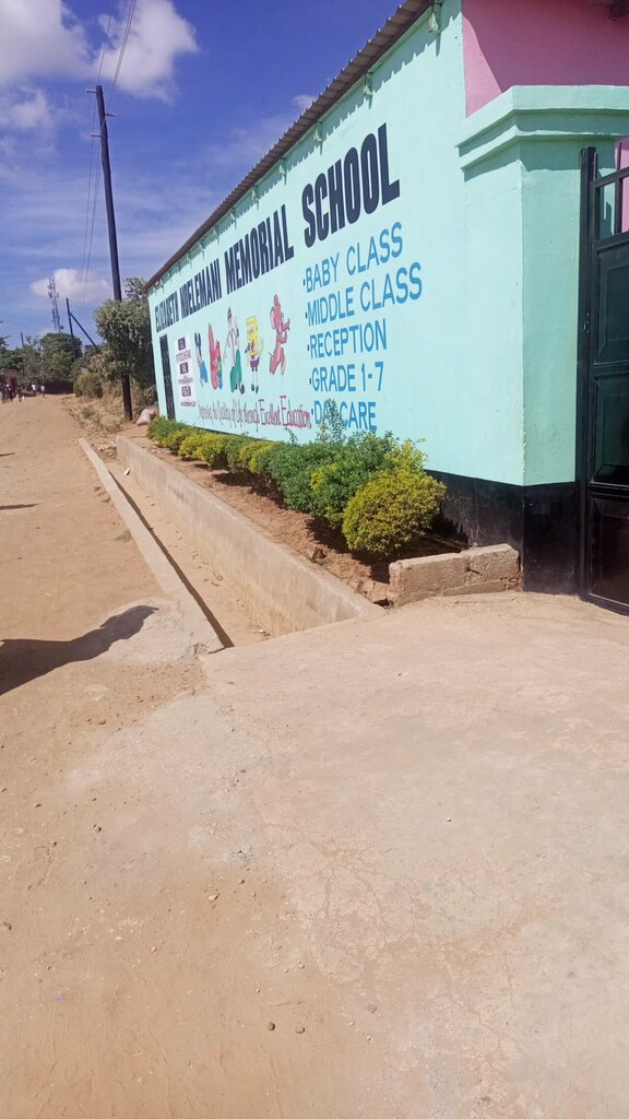 Yüksekokul Elizabeth ndelemani memorial school, Lusaka, foto