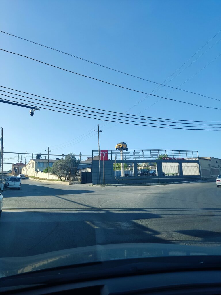 Otomobil satış galerileri Tesla Service, Bakü, foto