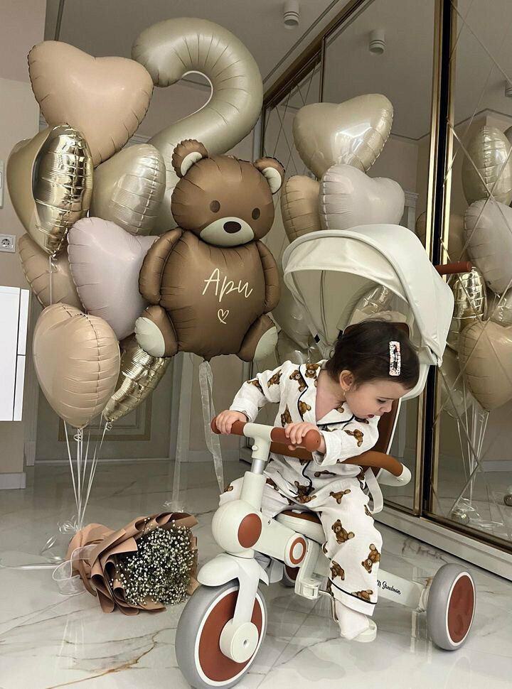 Kutlama ürünleri Shary Rydom, Ramenskoye, foto