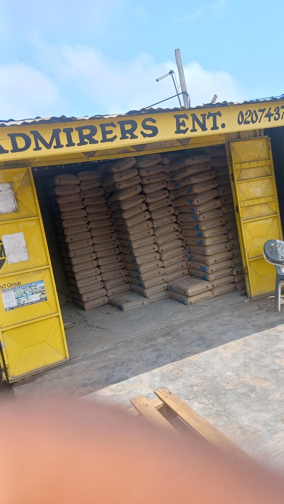 Yapı mağazası Admirers enterprise, Akra, foto