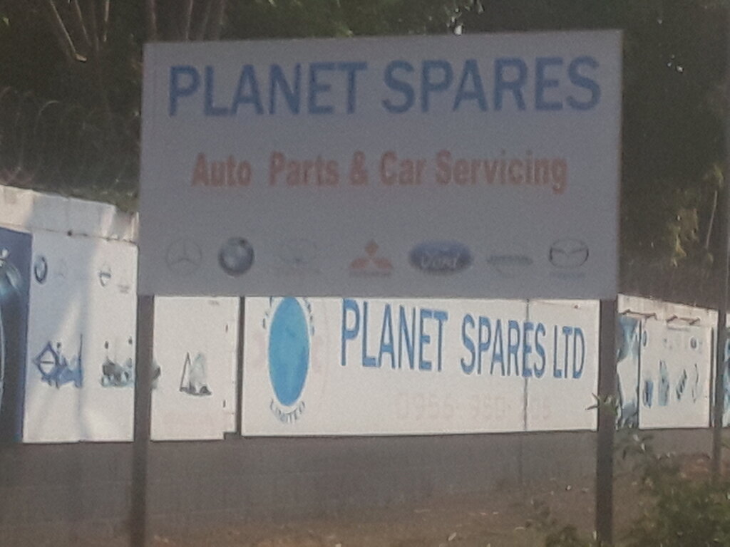 Otomobil satış galerileri Planet Spares, Lusaka, foto