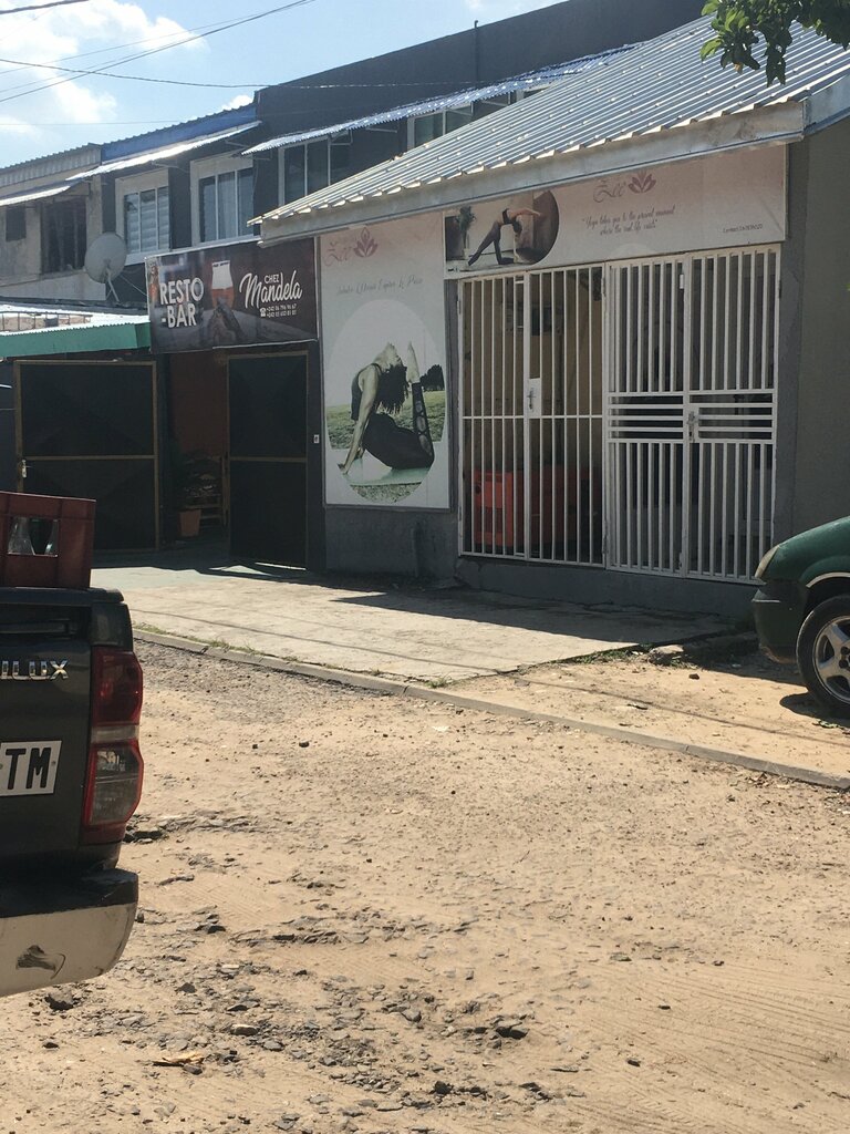 Bar Chez Mandela, Brazzaville, foto