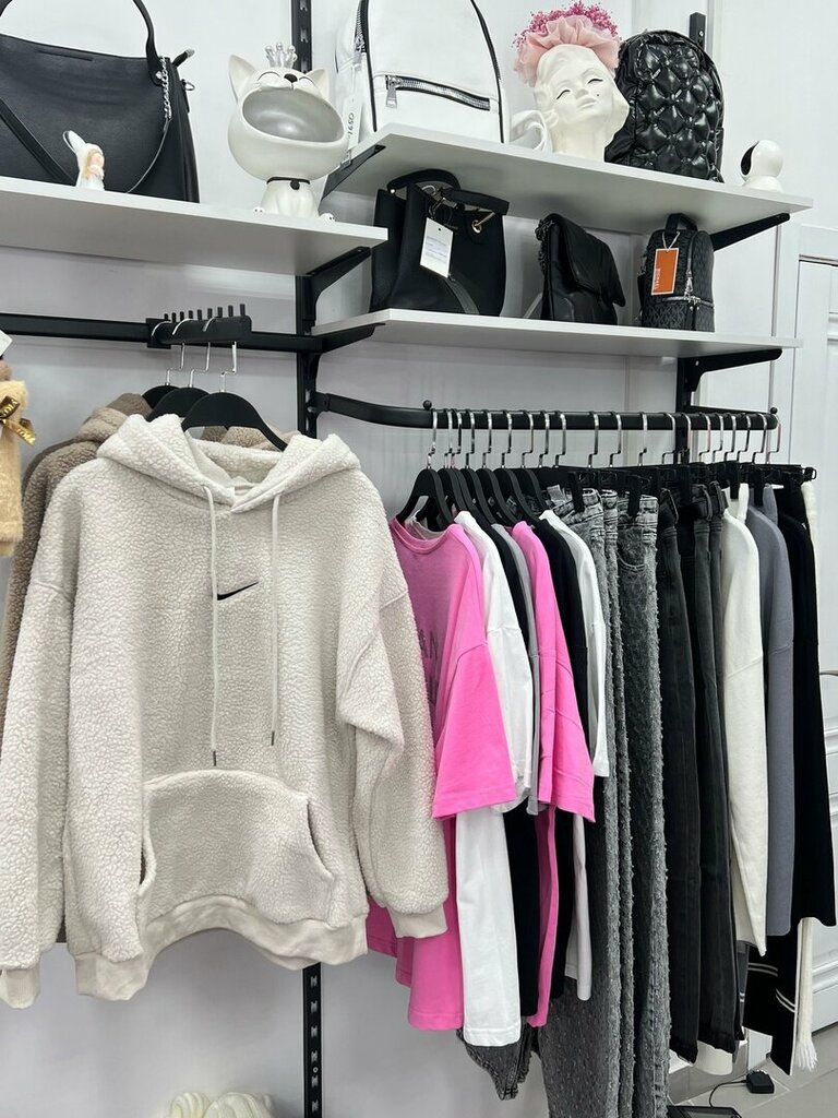 Giyim mağazası Shake Boutique, Kursk, foto