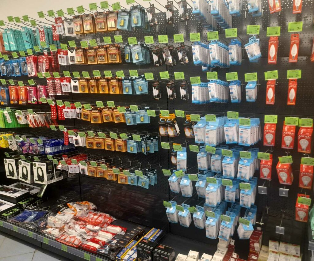 Ev eşyası mağazaları Tri tceny, Brest, foto