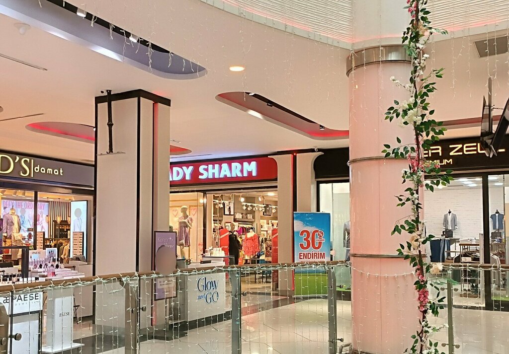 Giyim mağazası Lady Sharm, Bakü, foto