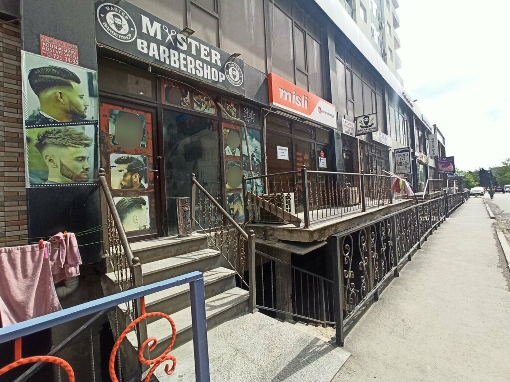 Berberler Kişi Salonu, Bakü, foto