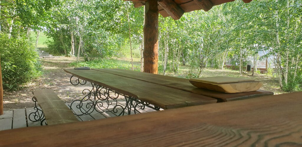 Resort oteller, tesisler Dikovina-Беседки, Krasnoyarski krayı, foto