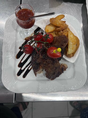 Restoran Ресторан ZZ, Dağıstan, foto