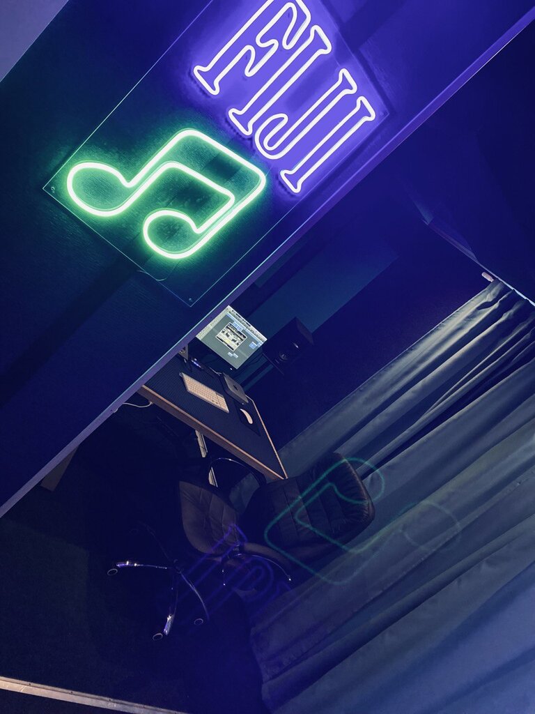 Ses kayıt stüdyoları Fiji Music Records, Moskova, foto