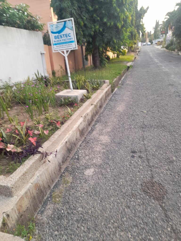 i̇nşaat malzemeleri toptan Bestec, Akra, foto