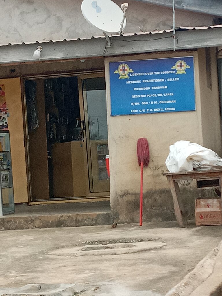 Eczaneler Richard Dankwa Pharmacy, Dünya, foto