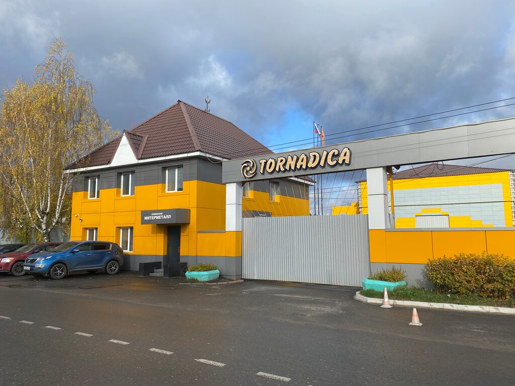 Bahçe ekipmanları ve teknolojileri Kompaniya Intermetall, Brianskaya oblastı, foto