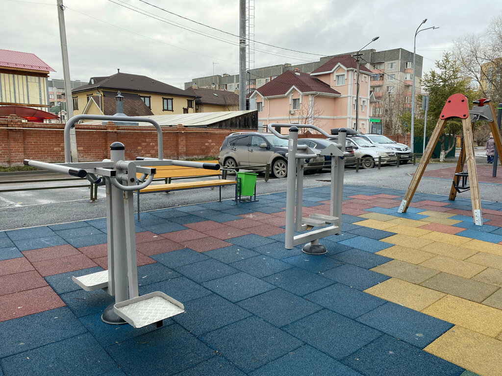 Oyun alanı Playground, Tiumen, foto