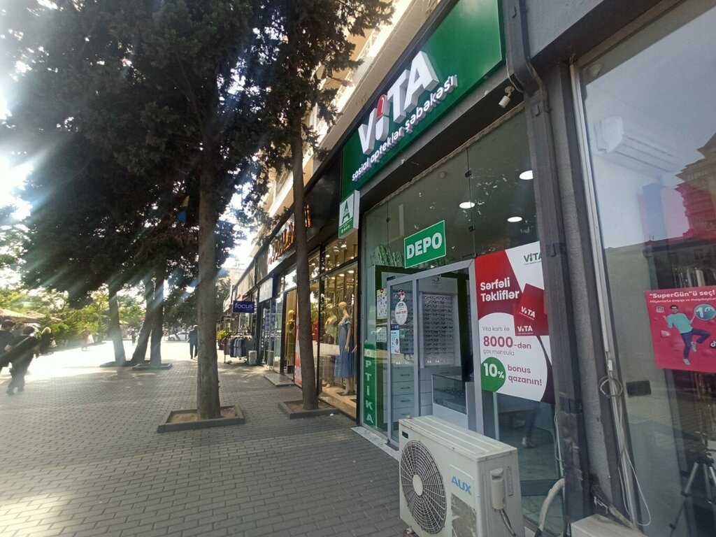 Eczaneler Vita Aptek, Bakü, foto