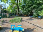 Playground (Krasnodar Territory, Sochi, Tsentralniy Microdistrict, Zelyoniy Lane), oyun alanı  Soçi'den