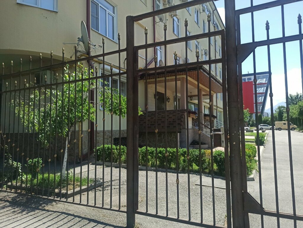 Bina, site yönetimi ТСН Ильинка-2, Vladikavkaz, foto