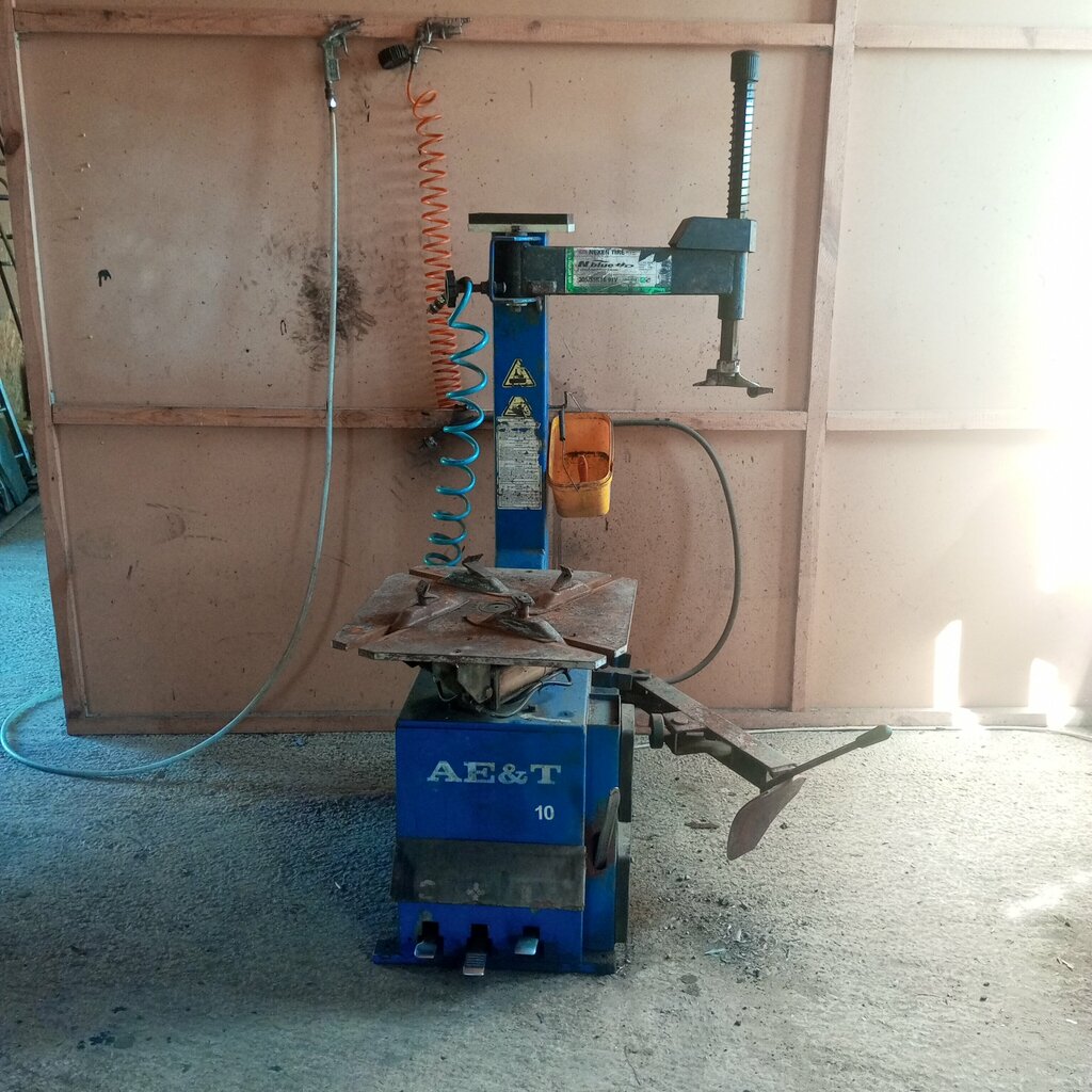 Oto lastik tamiri Шиномонтаж, Voronejskaya oblastı, foto