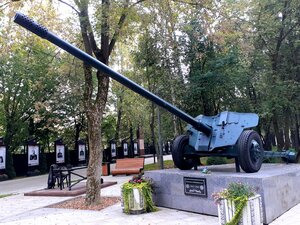 Противотанковая пушка МТ-12 (Moscow, Troitsk District, 3-ya Vatutinskaya ulitsa), teknoloji anıtı  Moskova'dan