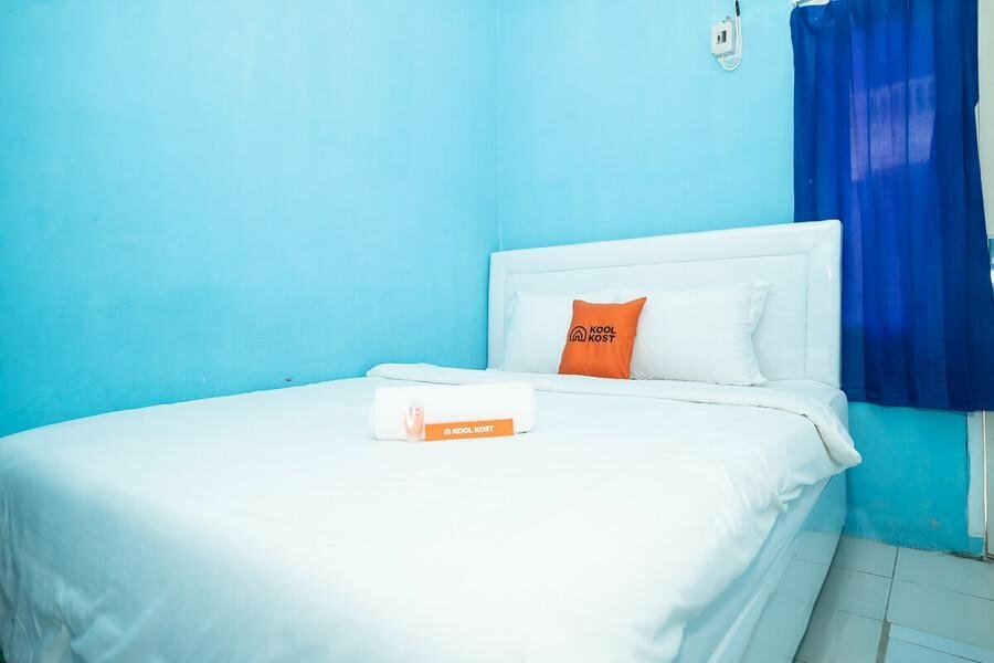 Otel KoolKost near Margo City Mall, Depok, foto