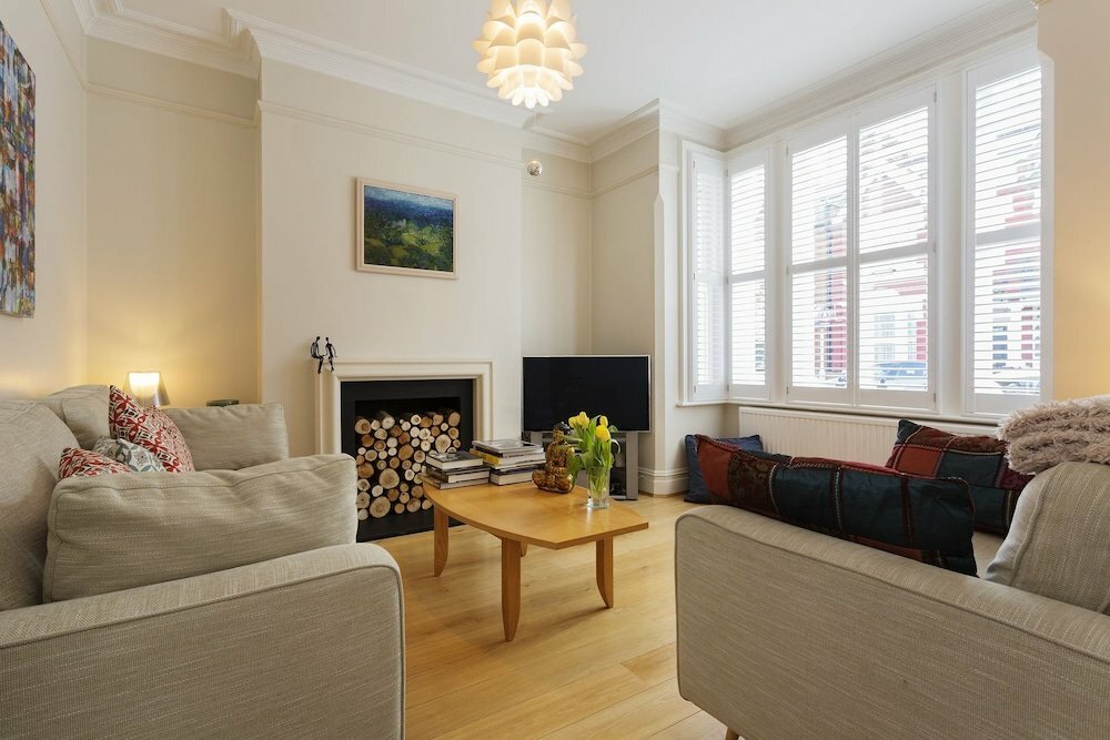 Otel Veeve 3 Bed House On Stapleton Road Wandsworth, Londra, foto