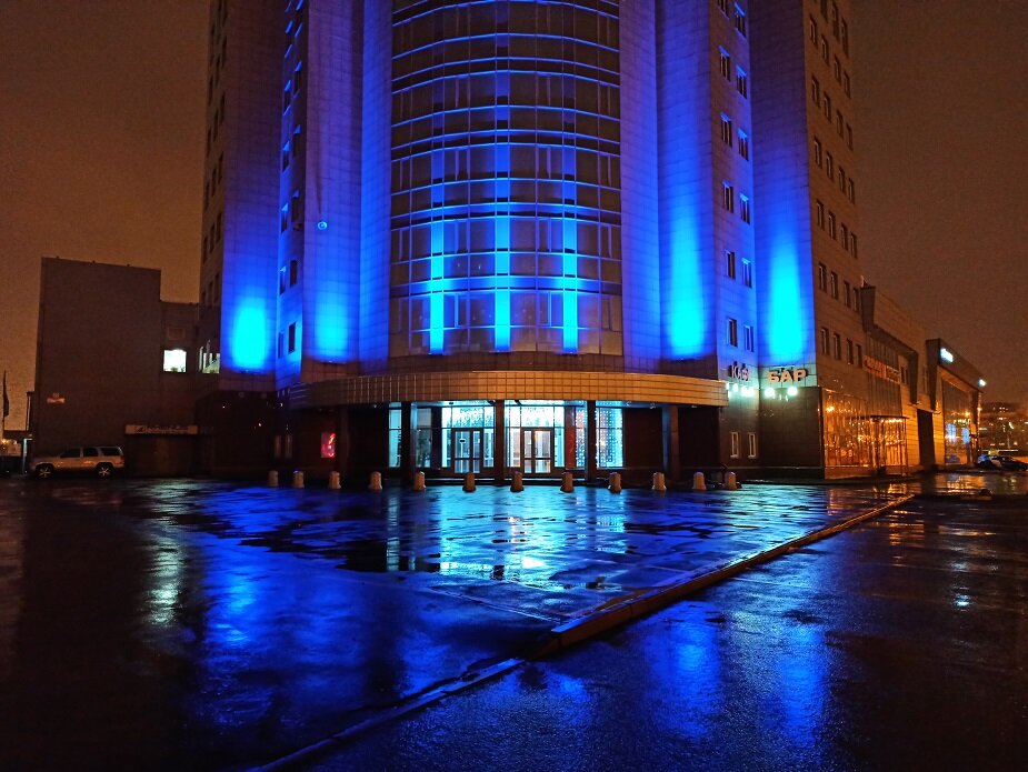 i̇ş merkezi Biznes-tsentr T-Tri, Saint‑Petersburg, foto