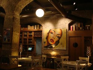Castelli Gourmet (Lombardy, Provincia di Como, Via Cerano, 7), restoran  Milano'dan