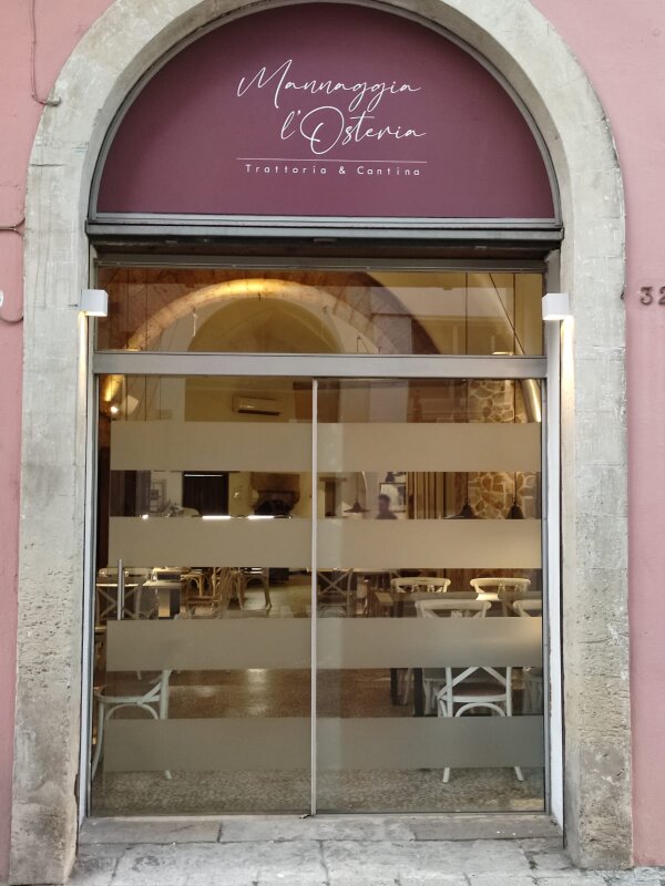 Restoran Mannaggia l'Osteria - Trattoria e Cantina, Puglia, foto