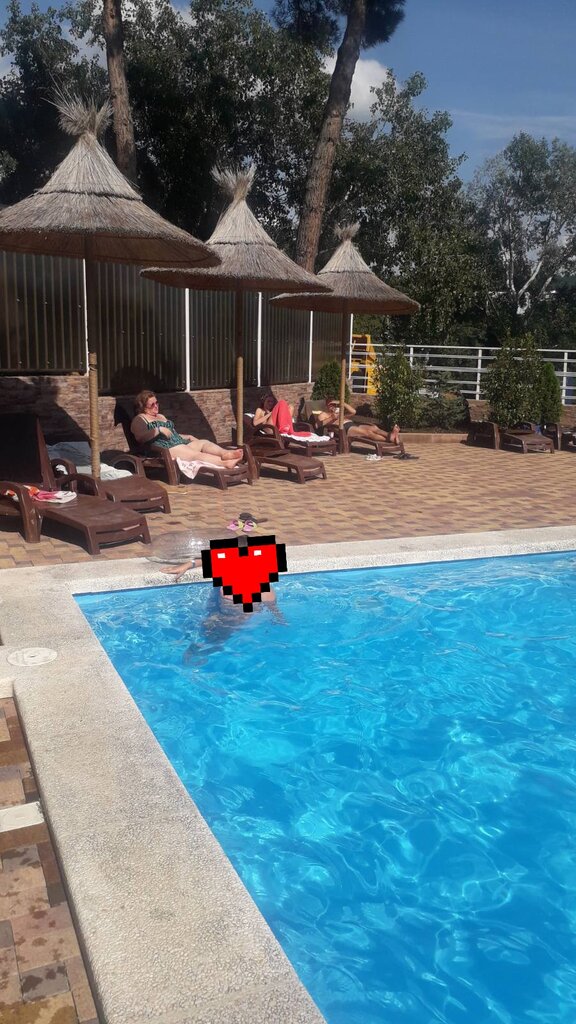 Yüzme havuzları Бассейн, Krasnodarski krayı, foto