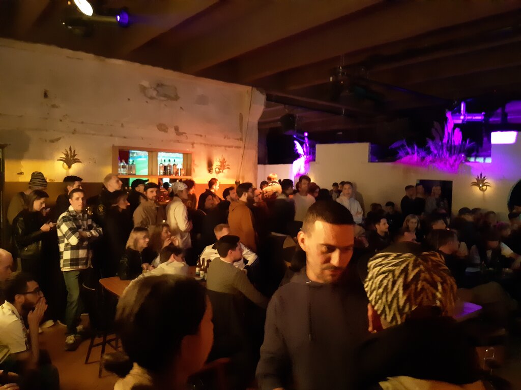 Nightclub Pole, Moskova, foto