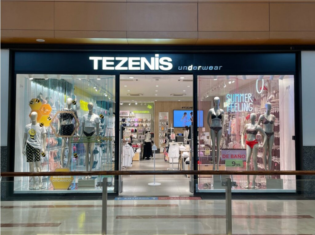 Giyim mağazası Tezenis, Jerez de la Frontera, foto