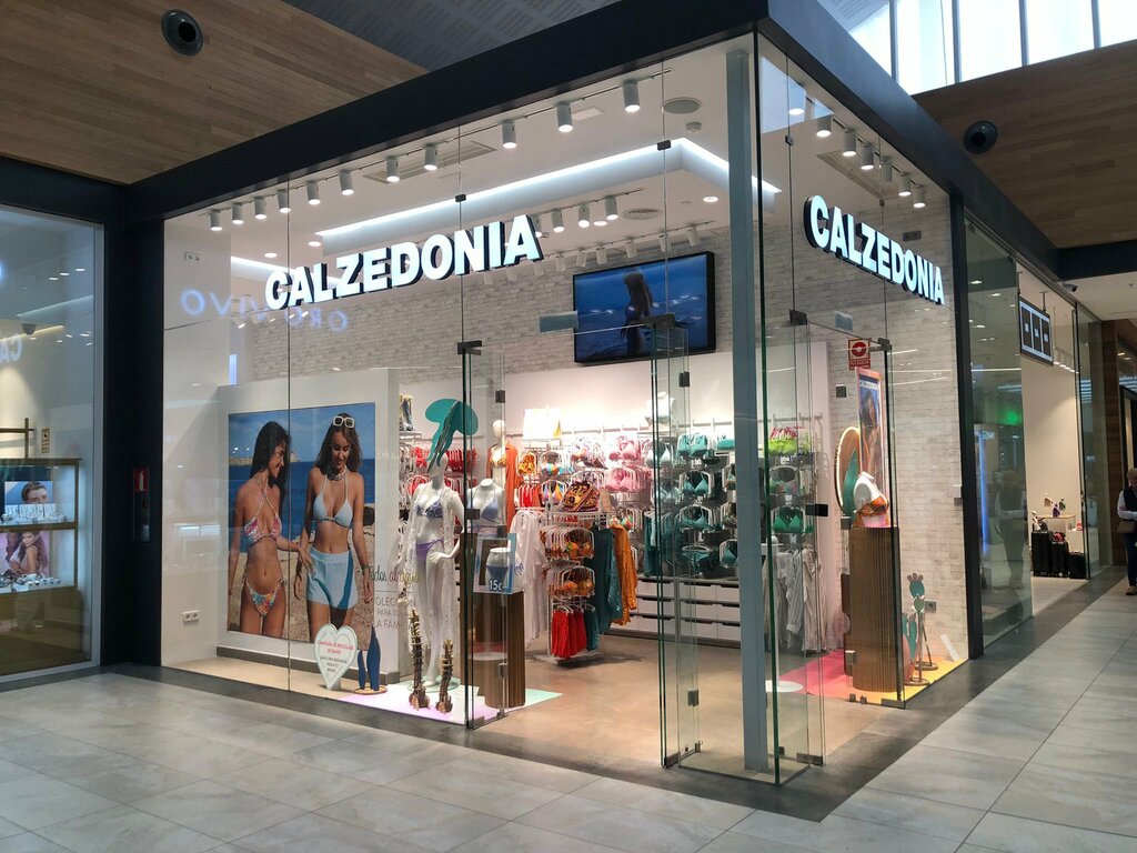 Giyim mağazası Calzedonia, Bask Ülkesi, foto