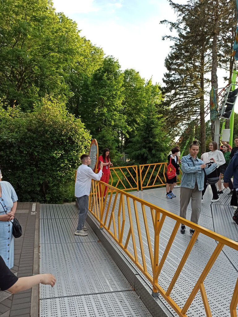 Lunapark Аттракцион Новый Шейкер, Saint‑Petersburg, foto