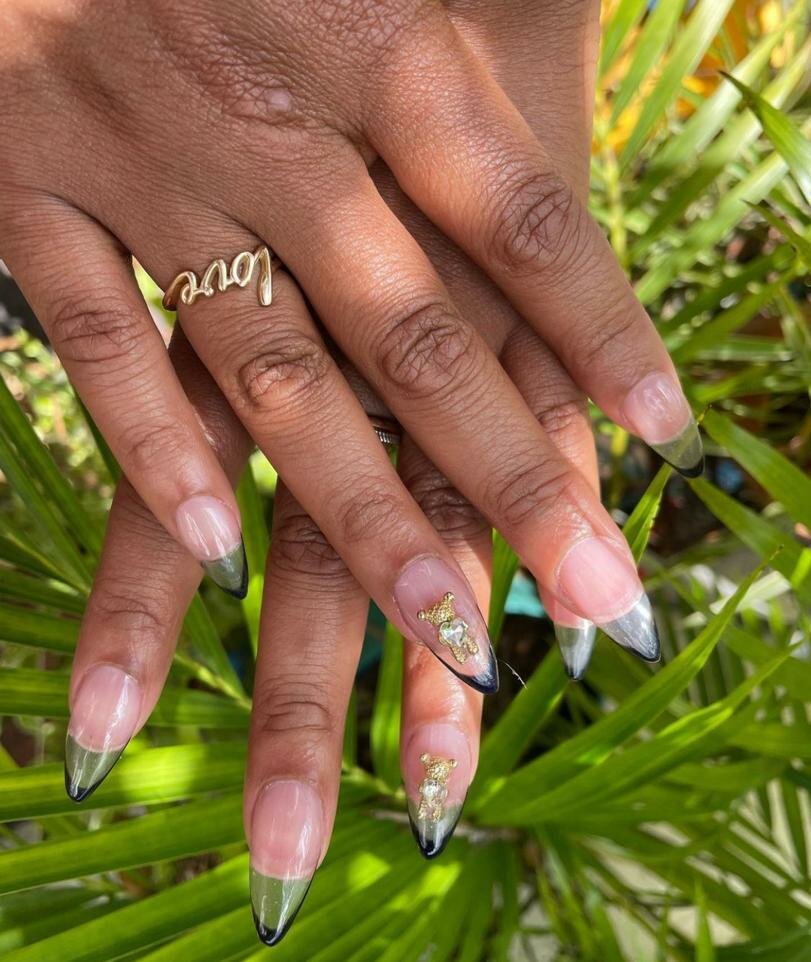 Manikür-pedikür Nail Jail, Miami, foto