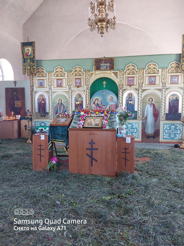 Ortodoks kiliseleri Церковь апостолов Петра и Павла, Volgogradskaya oblastı, foto