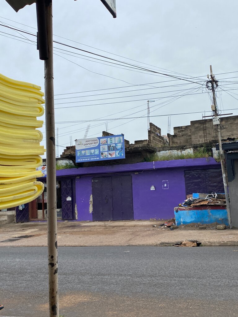 Tek kullanımlık mutfak gereçleri Anything Disposable, Akra, foto