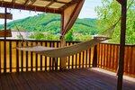 Solnechny kray (Avtobazovskiy pereulok No:9, posyolok gorodskogo tipa Novomikhaylovskiy), otel  Krasnodarski krayından