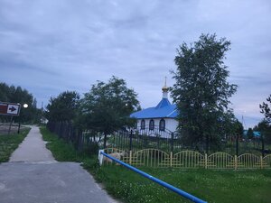Церковь Сретения Господня (Tsentralnaya ulitsa No:с62, posyolok Karkateyevy), ortodoks kiliseleri  Hantı‑Mansi Özerk Okrugu'ndan