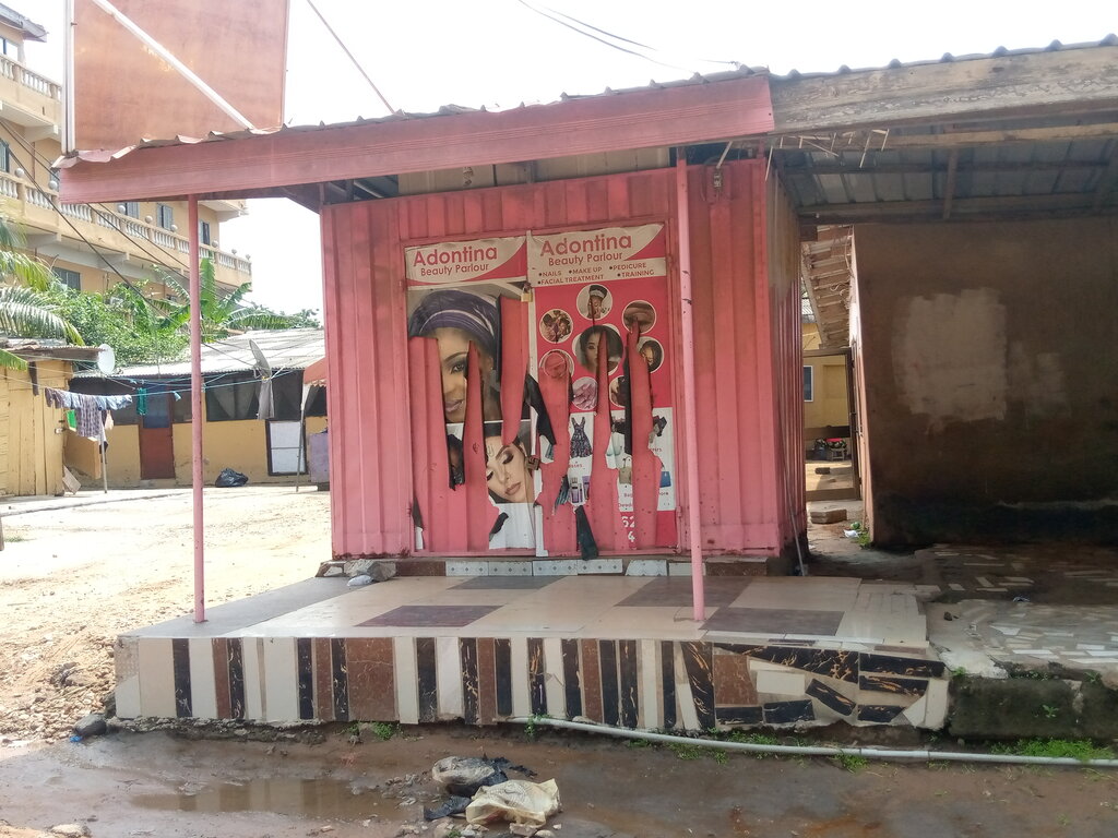 Güzellik salonu Adontina, Dünya, foto