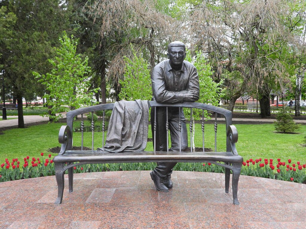 Anıt, heykel А.Х. Джатдоев, Stavropol, foto
