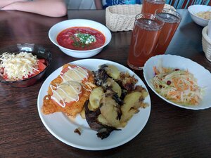 Altay (Tsentralnaya ulitsa No:100Б, selo Elekmonar), kafe  Altay Cumhuriyeti'nden