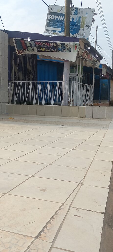 Giyim mağazası Sophia's collection, Dünya, foto