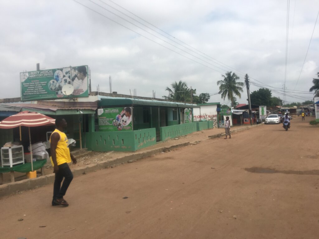 Tıbbi laboratuvarlar Liberty Medical and Lab Centre, Dünya, foto