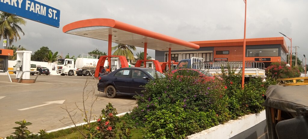 Benzin istasyonu PUMA Filling Station, Dünya, foto